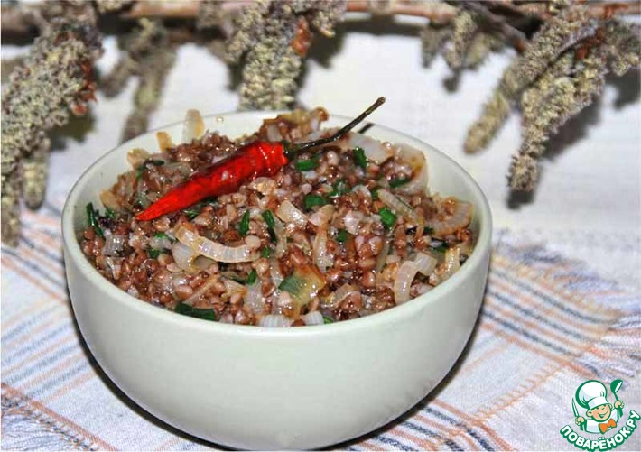 Каша гречневая "Луковая" – кулинарный рецепт